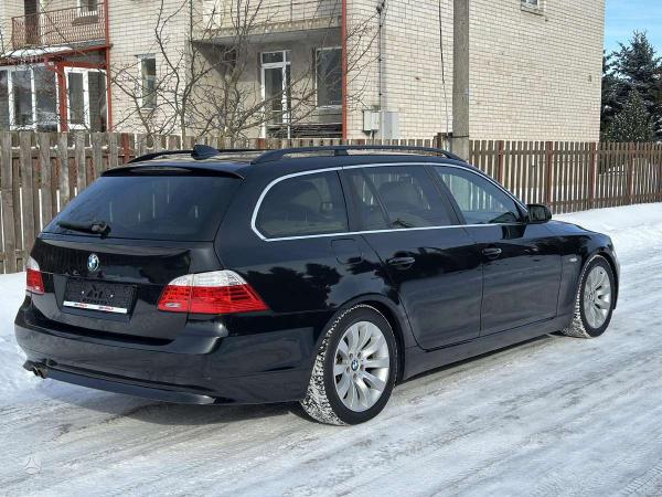 Melns BMW 525 2007 Vilkaviškis, ar dzinēja tilpumu 3.00 L un nobraukumu 323 tūkst. km par 4650 €, foto 2 vietnē AUTOMOTO.COM.LV