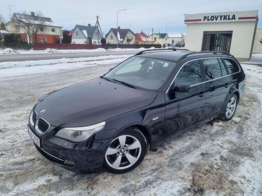 Black BMW 525 2007 in Marijampole, with an engine capacity of 2.99 L and mileage of 355 thousand km for 3550 €, photo 1 on AUTOMOTO.COM.LV