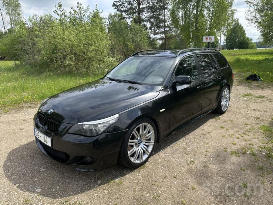 Black BMW 525 2007 in Ogre, with an engine capacity of 3.00 L and mileage of 306 thousand km for 4990 €, photo 3 on AUTOMOTO.COM.LV