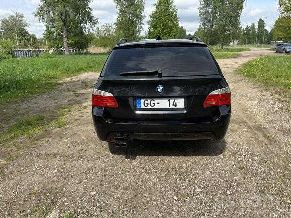 Black BMW 525 2007 in Ogre, with an engine capacity of 3.00 L and mileage of 306 thousand km for 4990 €, photo 5 on AUTOMOTO.COM.LV