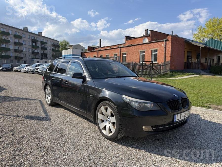 Melns BMW 525 2007 Ventspils, ar dzinēja tilpumu 3.00 L un nobraukumu 392 tūkst. km par 4300 €, foto 4 vietnē AUTOMOTO.COM.LV