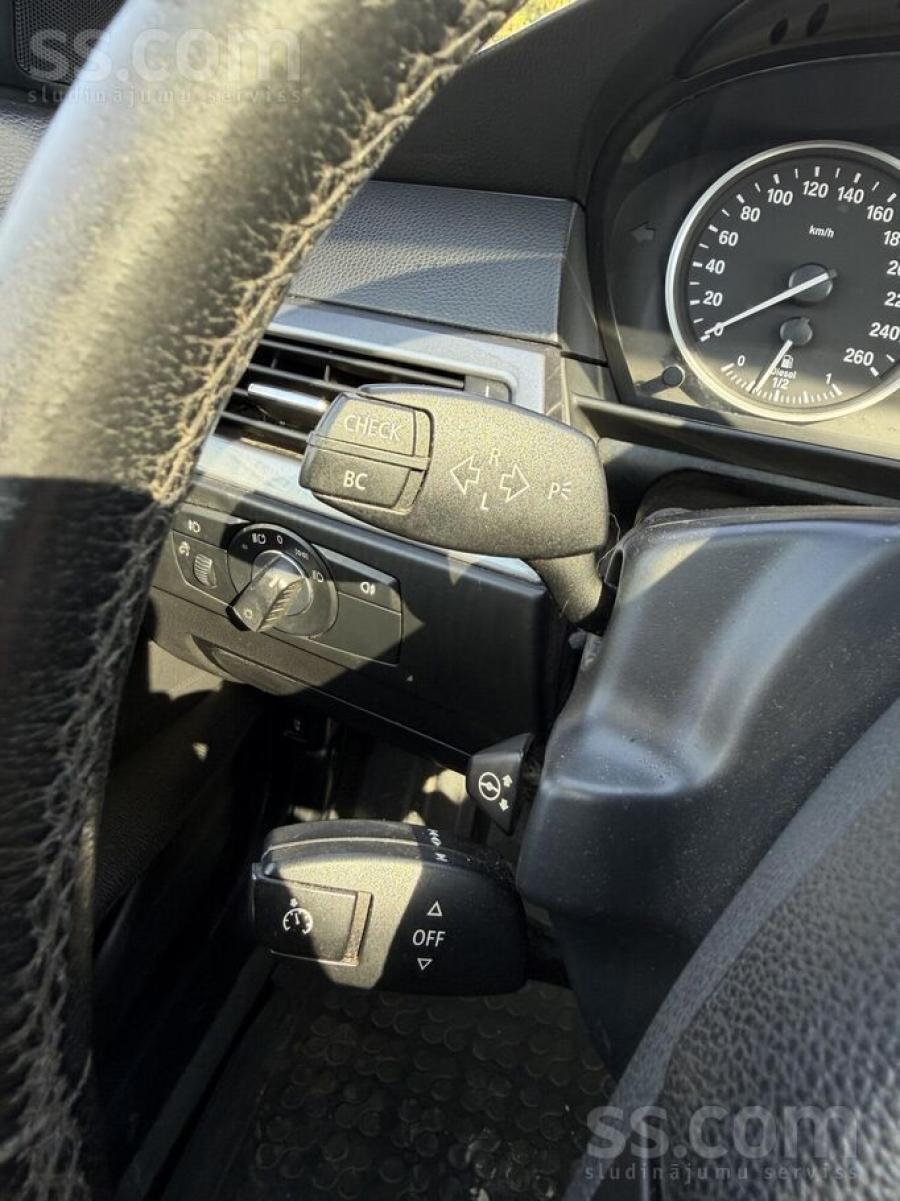 Melns BMW 525 2007 Ventspils, ar dzinēja tilpumu 3.00 L un nobraukumu 392 tūkst. km par 4300 €, foto 14 vietnē AUTOMOTO.COM.LV
