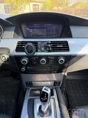 Melns BMW 525 2007 Ventspils, ar dzinēja tilpumu 3.00 L un nobraukumu 392 tūkst. km par 4300 €, foto 16 vietnē AUTOMOTO.COM.LV