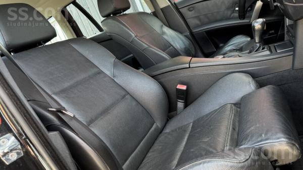Melns BMW 525 2007 Rīga, ar dzinēja tilpumu 2.50 L un nobraukumu 287 tūkst. km par 2990 €, foto 7 vietnē AUTOMOTO.COM.LV