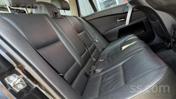 Melns BMW 525 2007 Rīga, ar dzinēja tilpumu 2.50 L un nobraukumu 287 tūkst. km par 2990 €, foto 9 vietnē AUTOMOTO.COM.LV