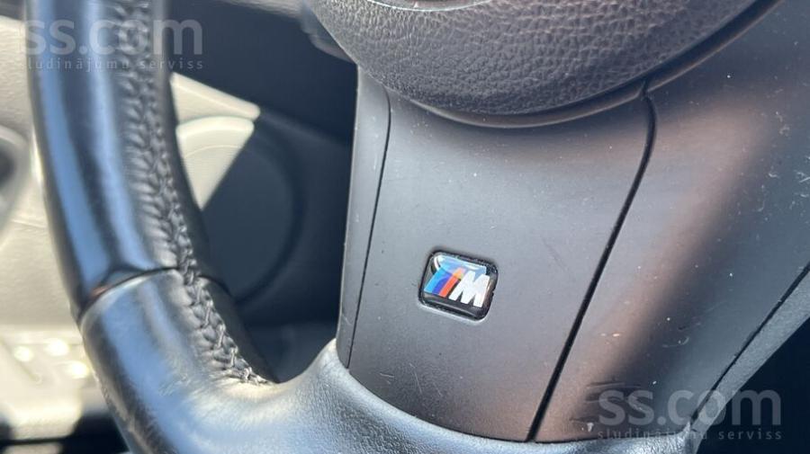 Black BMW 525 2007 in Riga, with an engine capacity of 3.00 L and mileage of 261 thousand km for 5850 €, photo 33 on AUTOMOTO.COM.LV