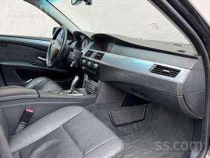Черный БМВ 525 2007 в Рига, объемом двигателя 3.00 л и пробегом 310 тыс. км за 3590 €, фото 11 на AUTOMOTO.COM.LV