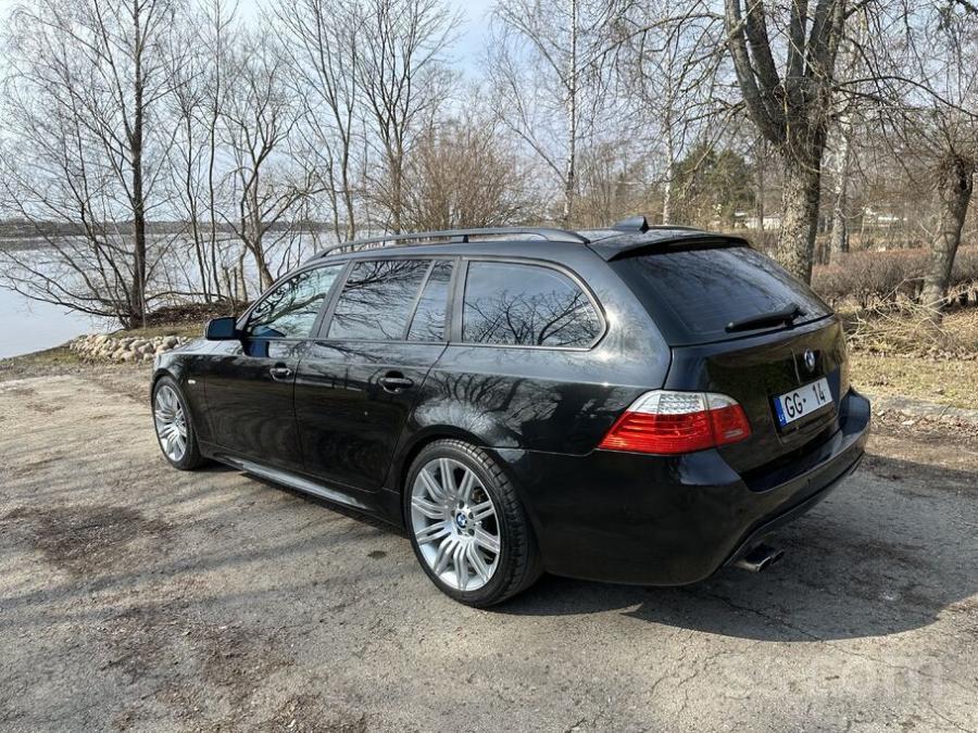 Melns BMW 525 2007 Ogre, ar dzinēja tilpumu 3.00 L un nobraukumu 302 tūkst. km par 4990 €, foto 6 vietnē AUTOMOTO.COM.LV