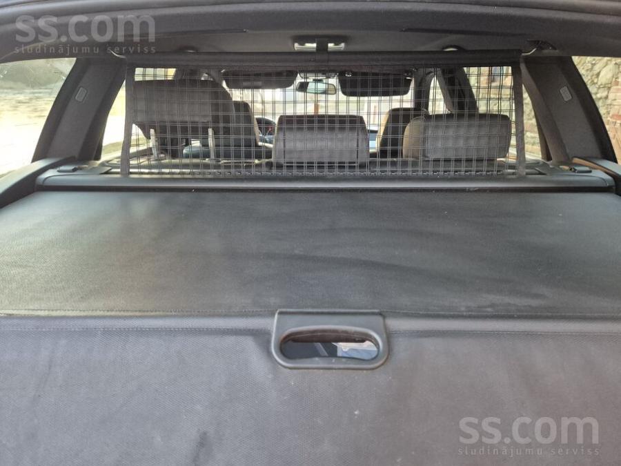 Melns BMW 525 2007 Bauska, ar dzinēja tilpumu 3.00 L un nobraukumu 327 tūkst. km par 3550 €, foto 16 vietnē AUTOMOTO.COM.LV