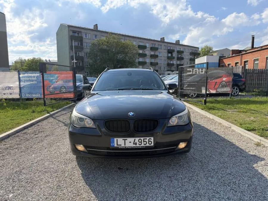 Черный БМВ 525 2007 в Вентспилс, объемом двигателя 3.00 л и пробегом 392 тыс. км за 4300 €, фото 3 на AUTOMOTO.COM.LV