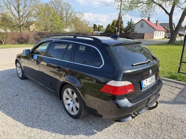 Black BMW 525 2007 in Ventspils, with an engine capacity of 3.00 L and mileage of 392 thousand km for 4300 €, photo 6 on AUTOMOTO.COM.LV