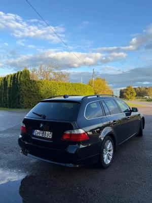 Black BMW 525 2007 in Riga, with an engine capacity of 3.00 L and mileage of 410 thousand km for 4200 €, photo 6 on AUTOMOTO.COM.LV