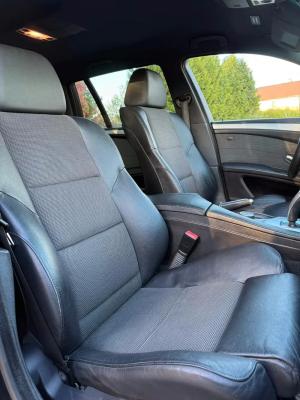 Black BMW 525 2007 in Riga, with an engine capacity of 3.00 L and mileage of 410 thousand km for 4200 €, photo 15 on AUTOMOTO.COM.LV