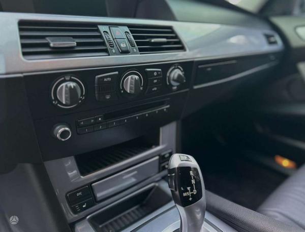 Melns BMW 525 2007 Šilutė, ar dzinēja tilpumu 3.00 L un nobraukumu 274 tūkst. km par 3500 €, foto 5 vietnē AUTOMOTO.COM.LV