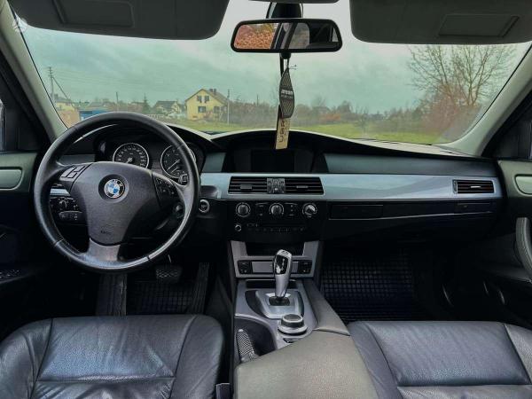 Melns BMW 525 2007 Šilutė, ar dzinēja tilpumu 3.00 L un nobraukumu 274 tūkst. km par 3500 €, foto 9 vietnē AUTOMOTO.COM.LV