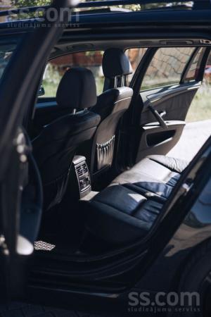 Black BMW 525 2007 in Rezekne, with an engine capacity of 3.00 L and mileage of 346 thousand km for 5800 €, photo 7 on AUTOMOTO.COM.LV