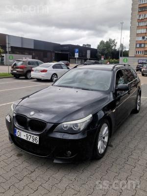 Black BMW 525 2007 in Riga, with an engine capacity of 3.00 L and mileage of 462 thousand km for 4400 €, photo  on AUTOMOTO.COM.LV