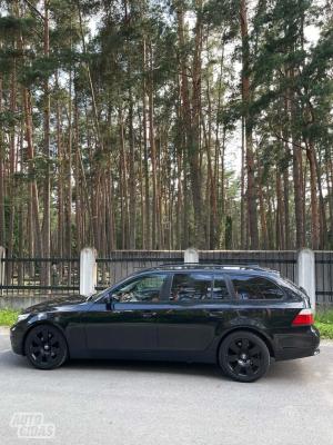 Black BMW 525 2007 in Kaunas, with an engine capacity of 2.50 L and mileage of 312 thousand km for 3000 €, photo 3 on AUTOMOTO.COM.LV