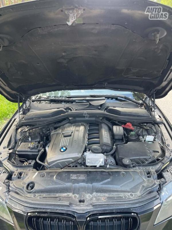 Black BMW 525 2007 in Kaunas, with an engine capacity of 2.50 L and mileage of 312 thousand km for 3000 €, photo 5 on AUTOMOTO.COM.LV