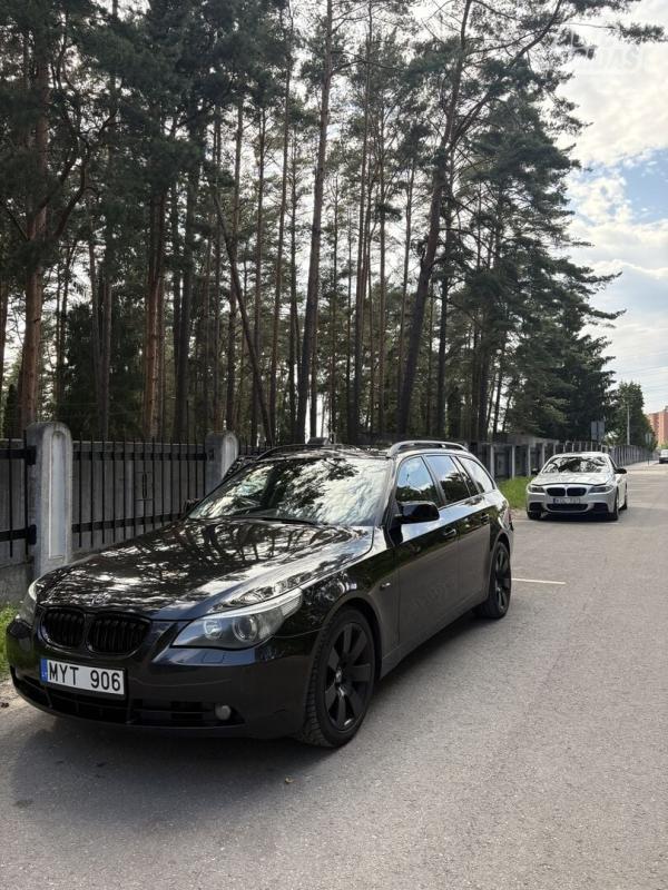 Black BMW 525 2007 in Kaunas, with an engine capacity of 2.50 L and mileage of 312 thousand km for 3000 €, photo 9 on AUTOMOTO.COM.LV