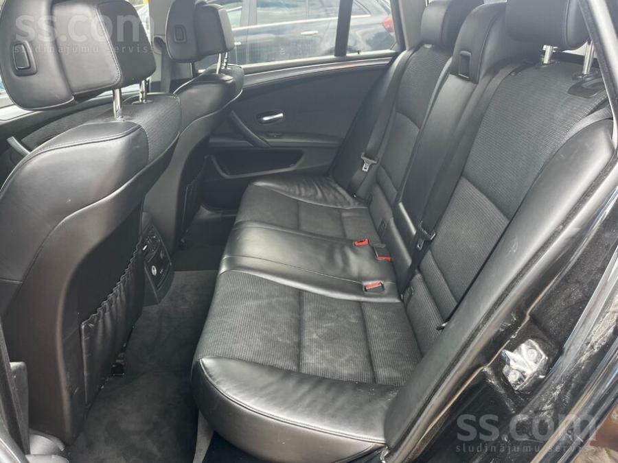 Черный БМВ 525 2007 в Рига, объемом двигателя 3.00 л и пробегом 355 тыс. км за 3300 €, фото 13 на AUTOMOTO.COM.LV