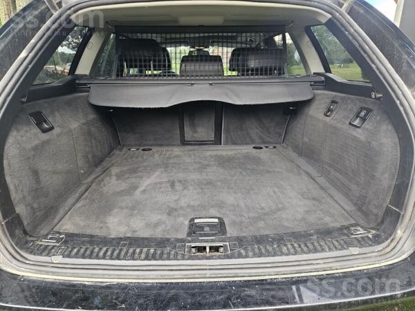 Melns BMW 525 2007 Rīga, ar dzinēja tilpumu 3.00 L un nobraukumu 355 tūkst. km par 3300 €, foto 10 vietnē AUTOMOTO.COM.LV