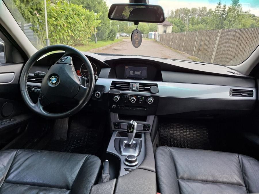 Black BMW 525 2007 in Utena, with an engine capacity of 3.00 L and mileage of 400 thousand km for 2400 €, photo 8 on AUTOMOTO.COM.LV