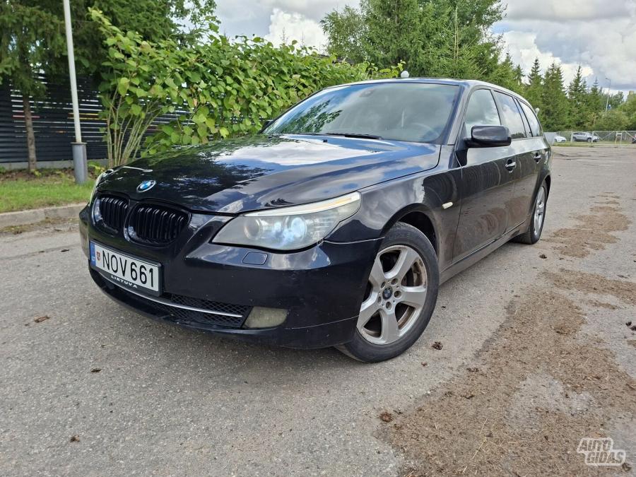 Melns BMW 525 2007 Utena, ar dzinēja tilpumu 3.00 L un nobraukumu 400 tūkst. km par 2300 €, foto 1 vietnē AUTOMOTO.COM.LV