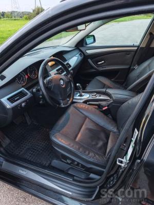 Melns BMW 525 2007 Rīga, ar dzinēja tilpumu 3.00 L un nobraukumu 394 tūkst. km par 1800 €, foto 7 vietnē AUTOMOTO.COM.LV