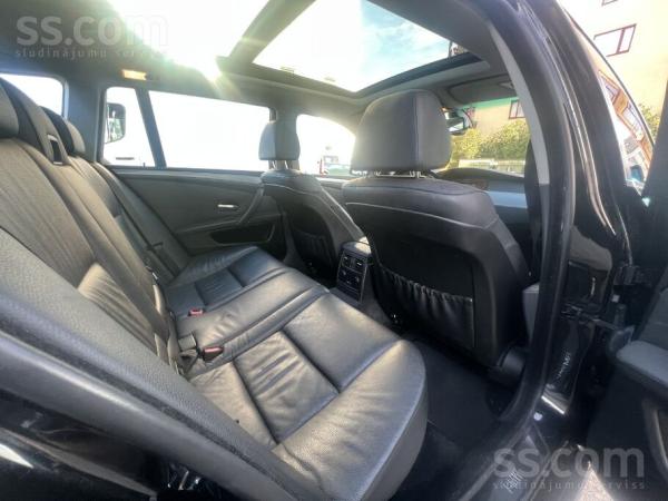 Black BMW 525 2007 in Riga, with an engine capacity of 3.00 L and mileage of 393 thousand km for 3500 €, photo 9 on AUTOMOTO.COM.LV
