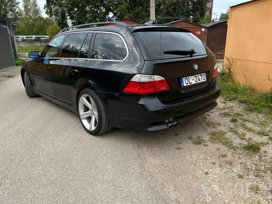 Melns BMW 525 2007 Rīga, ar dzinēja tilpumu 3.00 L un nobraukumu 339 tūkst. km par 4700 €, foto 3 vietnē AUTOMOTO.COM.LV
