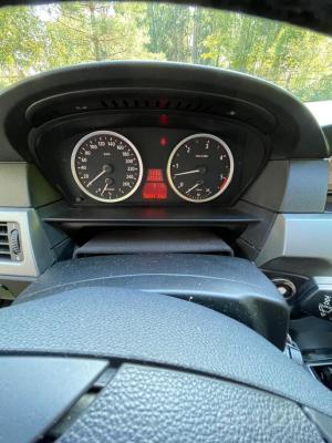 Melns BMW 525 2007 Rīga, ar dzinēja tilpumu 2.50 L un nobraukumu 307 tūkst. km par 3500 €, foto 6 vietnē AUTOMOTO.COM.LV