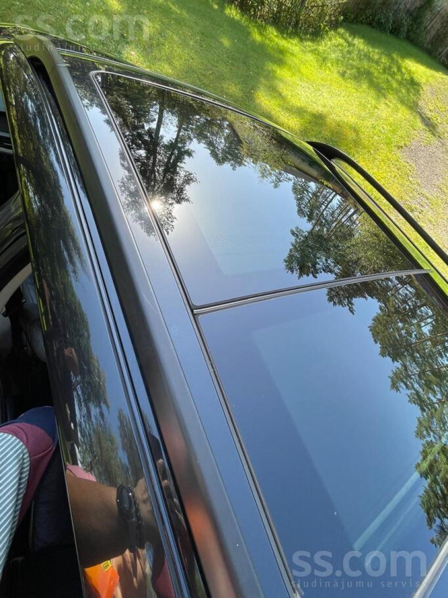 Black BMW 525 2007 in Riga, with an engine capacity of 2.50 L and mileage of 307 thousand km for 3500 €, photo 9 on AUTOMOTO.COM.LV
