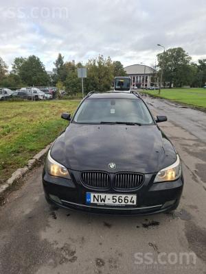 Black BMW 525 2007 in Riga, with an engine capacity of 3.00 L and mileage of 325 thousand km for 4700 €, photo  on AUTOMOTO.COM.LV