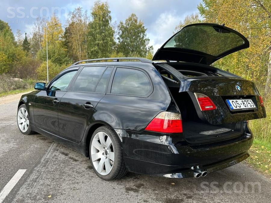 Black BMW 525 2007 in Tukums, with an engine capacity of 3.00 L and mileage of 359 thousand km for 4699 €, photo 7 on AUTOMOTO.COM.LV