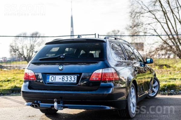 Melns BMW 525 2008 Rīga, ar dzinēja tilpumu 3.00 L un nobraukumu 320 tūkst. km par 6990 €, foto 7 vietnē AUTOMOTO.COM.LV