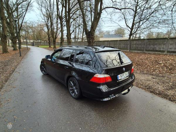 Melns BMW 525 2008 Panevēža, ar dzinēja tilpumu 2.99 L un nobraukumu 370 tūkst. km par 3650 €, foto 1 vietnē AUTOMOTO.COM.LV