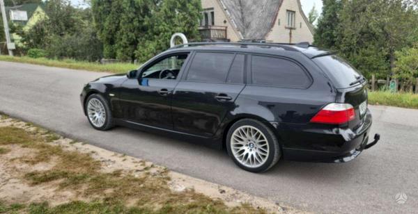 Melns BMW 525 2008 Panevēža, ar dzinēja tilpumu 2.99 L un nobraukumu 370 tūkst. km par 3650 €, foto 8 vietnē AUTOMOTO.COM.LV