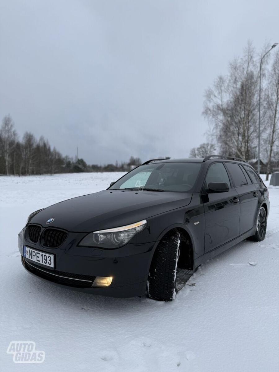 Black BMW 525 2008 in Skuodas, with an engine capacity of 2.50 L and mileage of 372 thousand km for 4750 €, photo 5 on AUTOMOTO.COM.LV