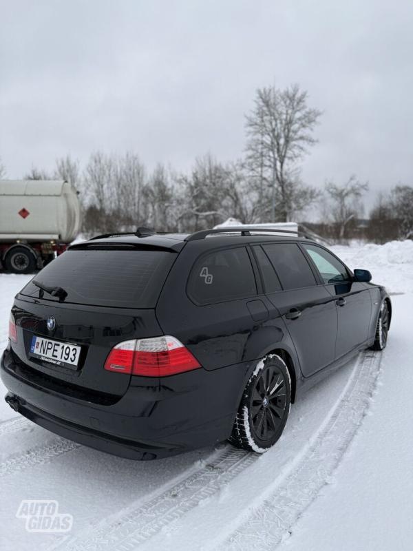 Melns BMW 525 2008 Skuodas, ar dzinēja tilpumu 2.50 L un nobraukumu 372 tūkst. km par 4750 €, foto 8 vietnē AUTOMOTO.COM.LV