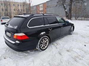 Black BMW 525 2008 in Kaunas, with an engine capacity of 2.99 L and mileage of 362 thousand km for 3850 €, photo 8 on AUTOMOTO.COM.LV