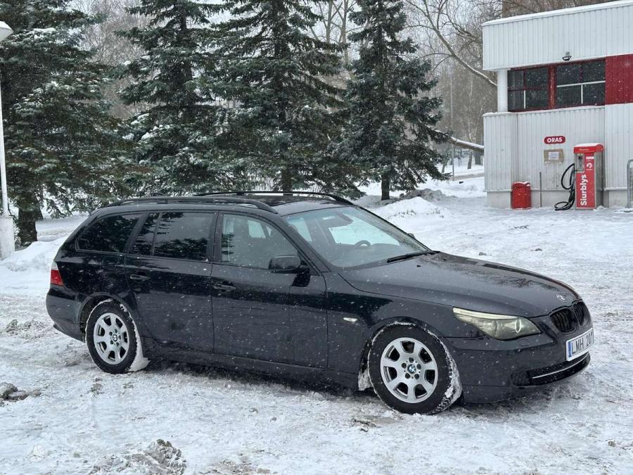 Melns BMW 525 2008 Klaipėda, ar dzinēja tilpumu 2.99 L un nobraukumu 350 tūkst. km par 2999 €, foto 11 vietnē AUTOMOTO.COM.LV