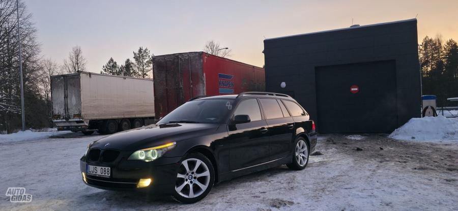 Black BMW 525 2008 in Anyksciai, with an engine capacity of 2.50 L and mileage of 450 thousand km for 4500 €, photo 3 on AUTOMOTO.COM.LV
