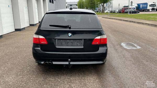 Black BMW 525 2008 in Marijampole, with an engine capacity of 3.00 L and mileage of 359 thousand km for 4200 €, photo 4 on AUTOMOTO.COM.LV