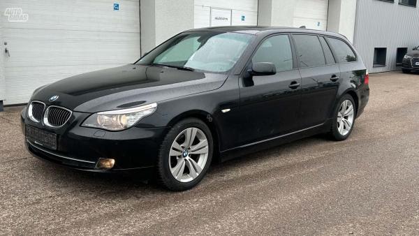 Black BMW 525 2008 in Marijampole, with an engine capacity of 3.00 L and mileage of 359 thousand km for 4200 €, photo 5 on AUTOMOTO.COM.LV