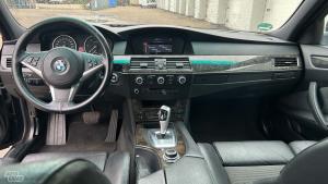 Black BMW 525 2008 in Marijampole, with an engine capacity of 3.00 L and mileage of 359 thousand km for 4200 €, photo 7 on AUTOMOTO.COM.LV