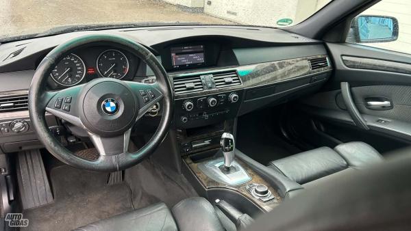 Black BMW 525 2008 in Marijampole, with an engine capacity of 3.00 L and mileage of 359 thousand km for 4200 €, photo 7 on AUTOMOTO.COM.LV