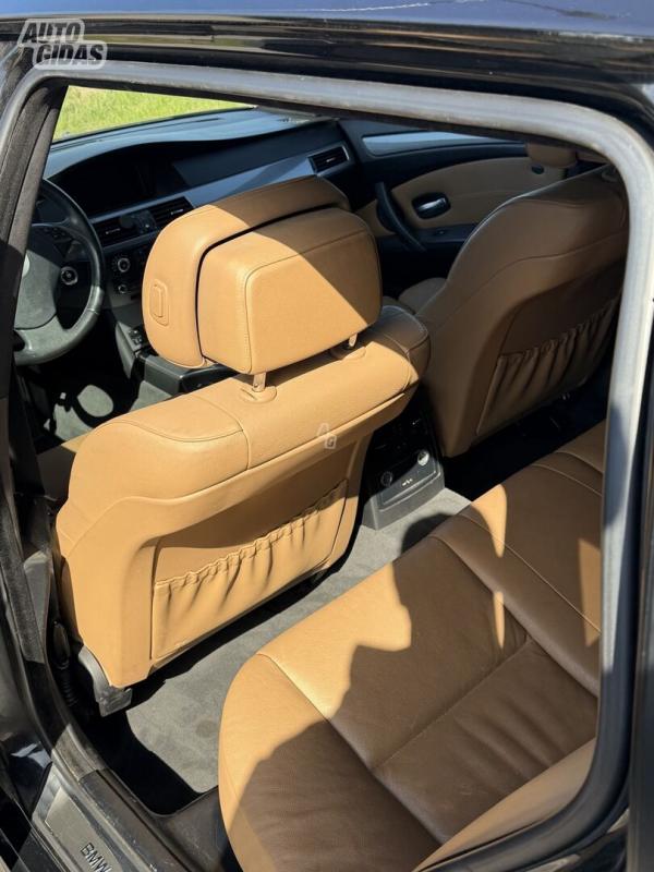 Black BMW 525 2008 in Kretinga, with an engine capacity of 3.00 L and mileage of 450 thousand km for 4000 €, photo 9 on AUTOMOTO.COM.LV