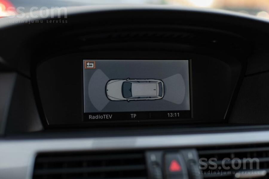 Melns BMW 525 2008 Rīga, ar dzinēja tilpumu 3.00 L un nobraukumu 320 tūkst. km par 6990 €, foto 22 vietnē AUTOMOTO.COM.LV