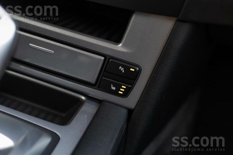 Melns BMW 525 2008 Rīga, ar dzinēja tilpumu 3.00 L un nobraukumu 320 tūkst. km par 6990 €, foto 24 vietnē AUTOMOTO.COM.LV